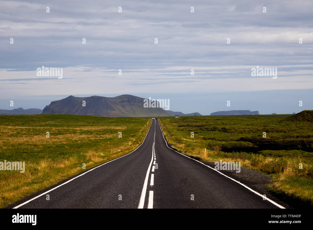 Drivers view hi-res stock photography and images - Alamy