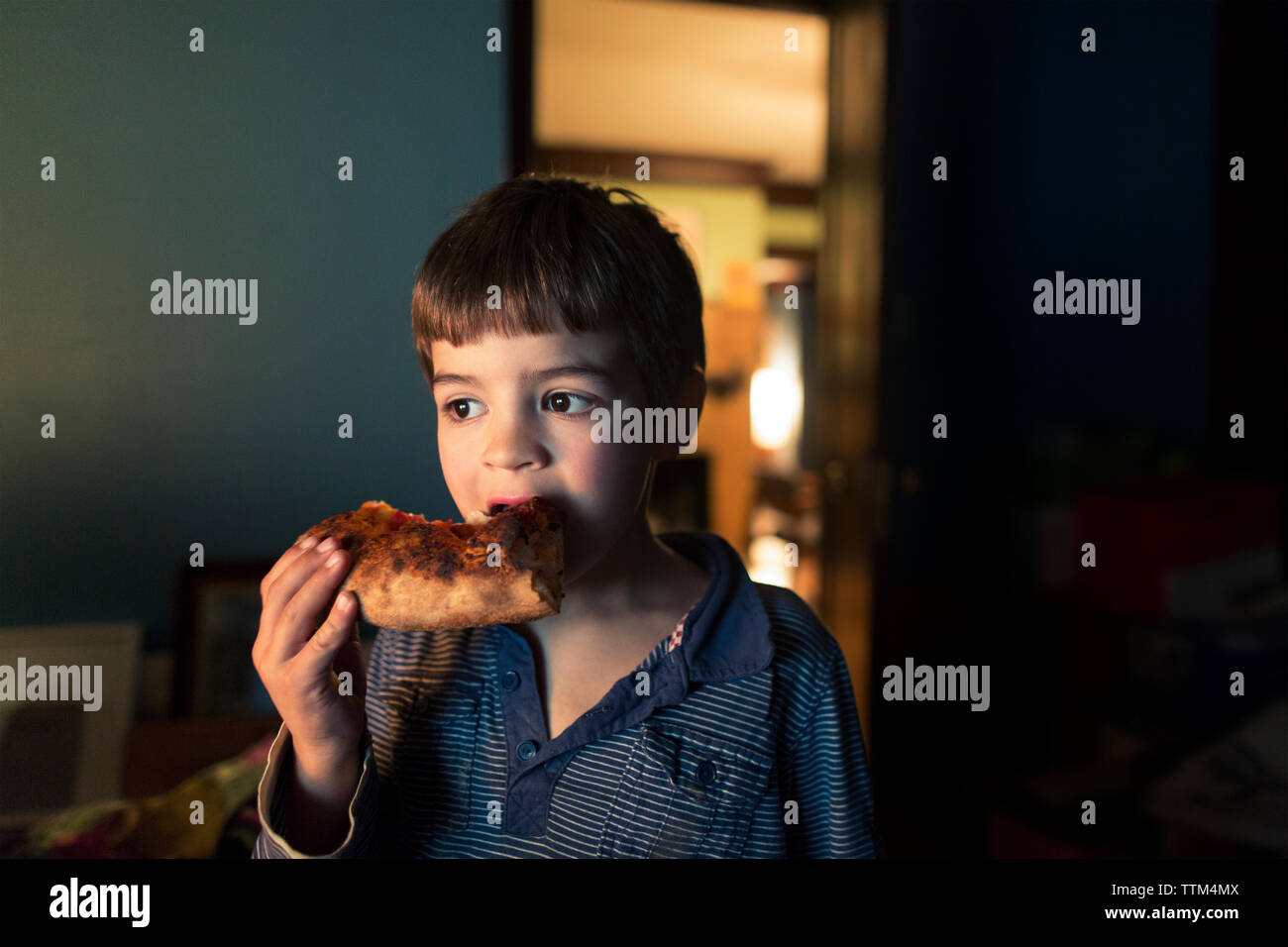 Boy with bread hi-res stock photography and images - Alamy