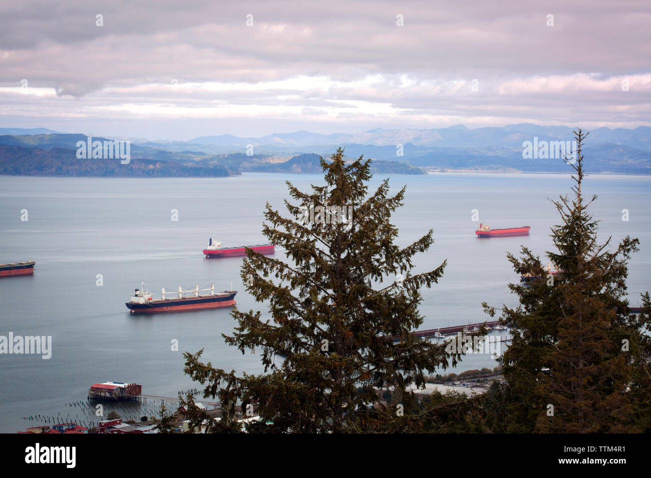 Ships in bay Stock Photo - Alamy