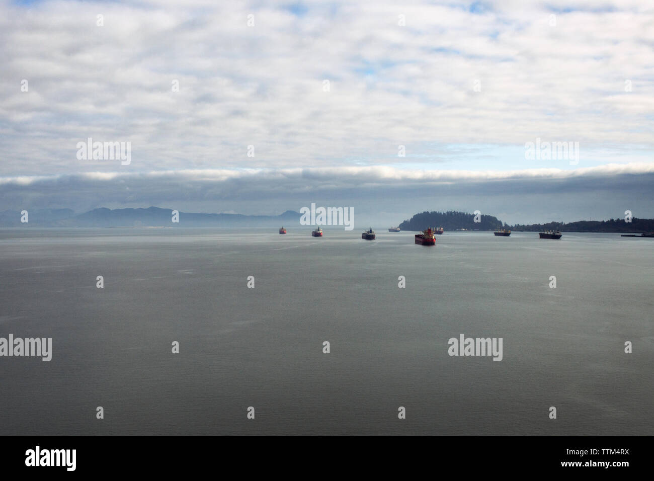 Ships in bay Stock Photo - Alamy