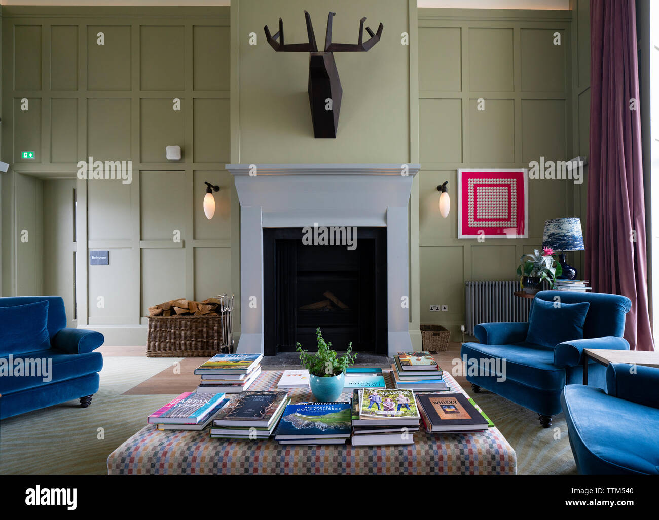 The machrie hotel hi-res stock photography and images - Alamy