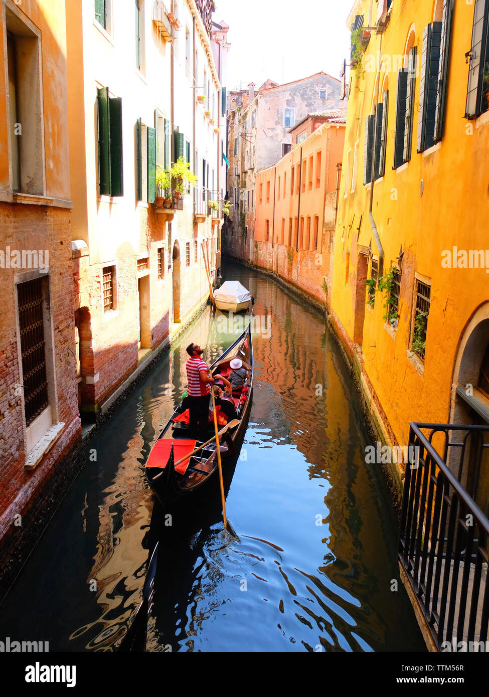Moving gondola hi-res stock photography and images - Alamy