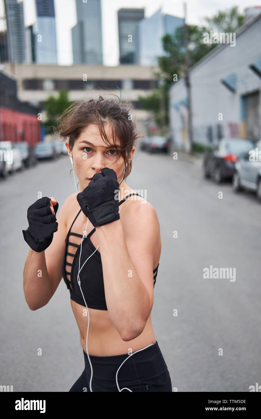 Boxing preparation hi-res stock photography and images - Alamy