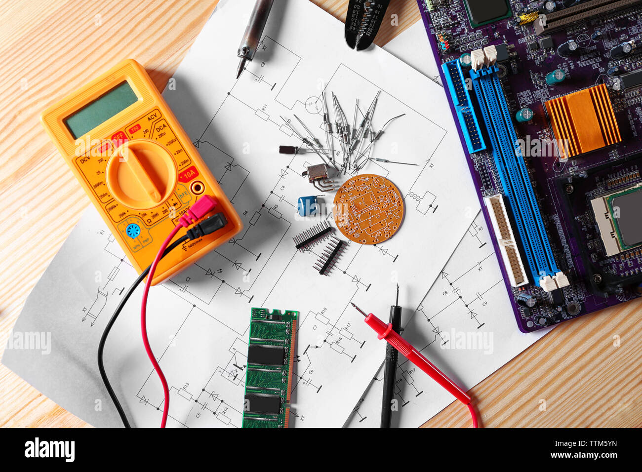 Motherboard blueprint hi-res stock photography and images - Alamy