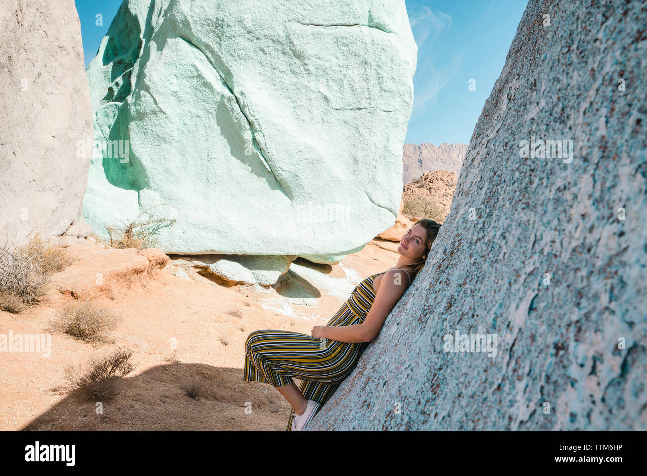 Leaning on some rocks hi-res stock photography and images - Alamy