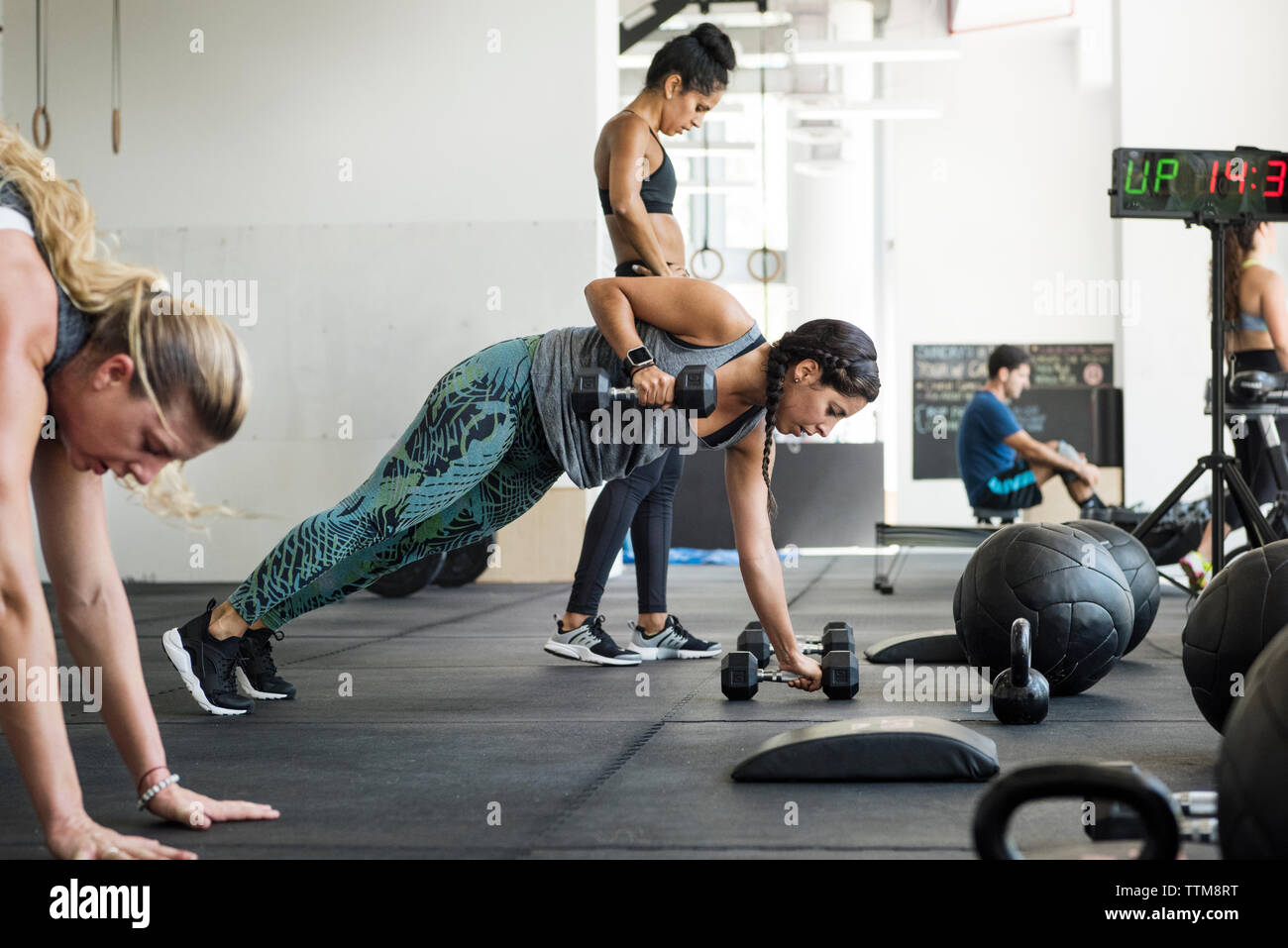 Training for athletes hi-res stock photography and images - Alamy