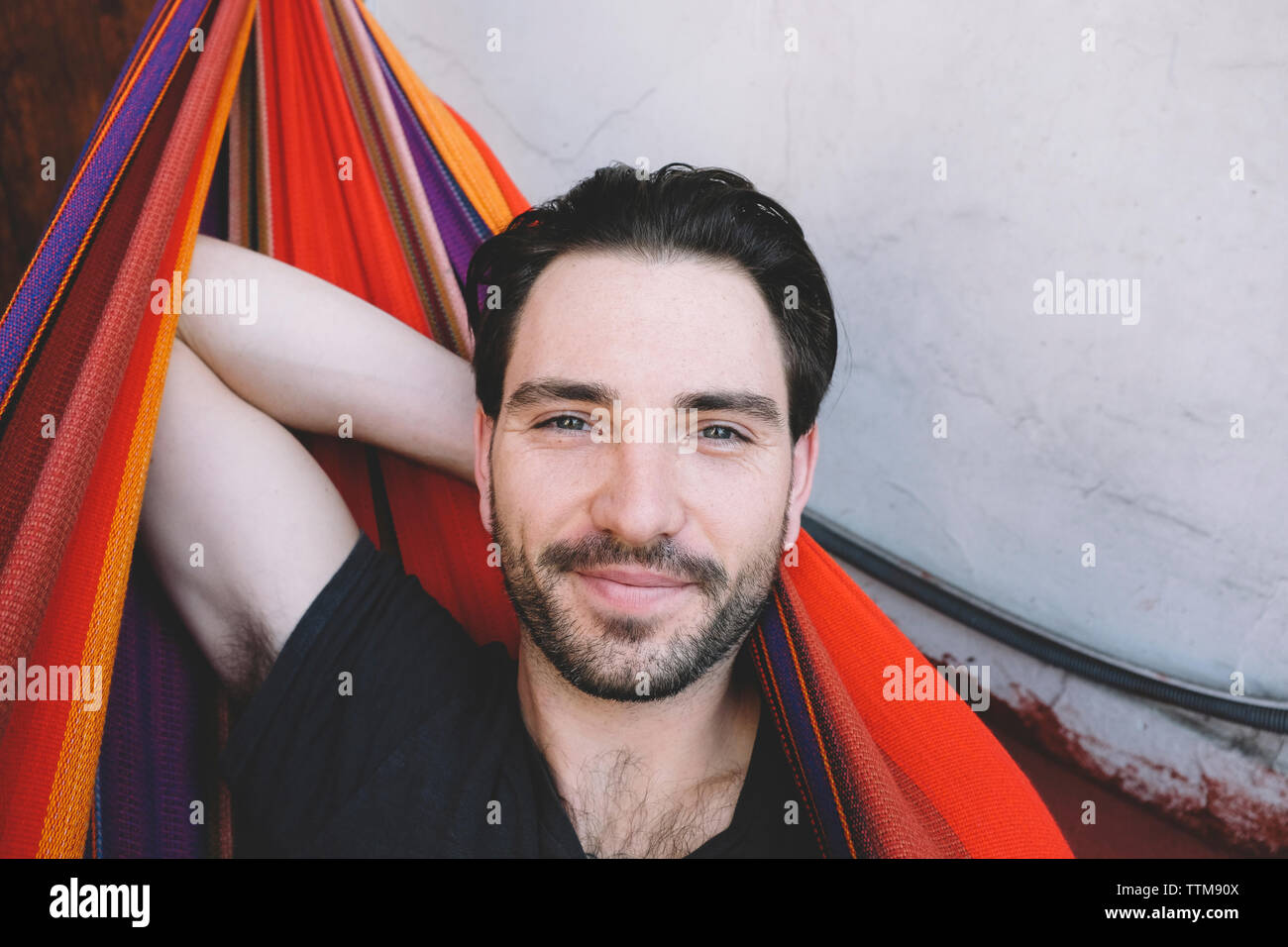 Hand behind head hi-res stock photography and images - Alamy