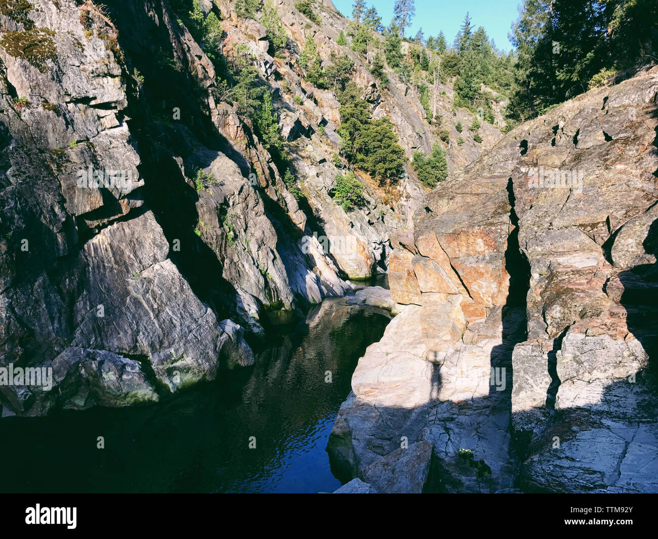 Rock formations forest hi-res stock photography and images - Alamy