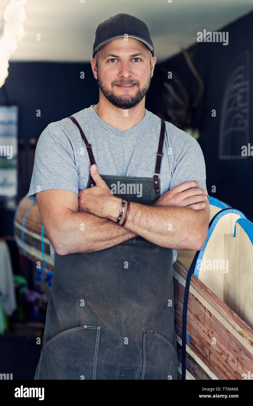 Portrait carpenter standing arms hi-res stock photography and images ...