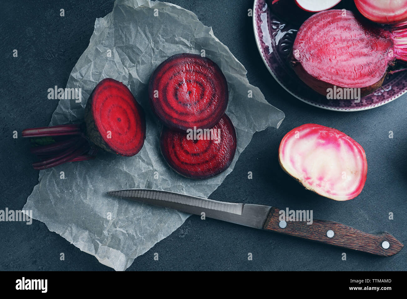 Beet slices hi-res stock photography and images - Alamy