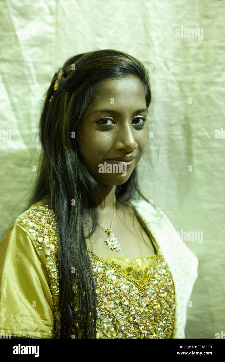 MAURITIUS, portrait of a young woman at a Hindu wedding in the town of ...