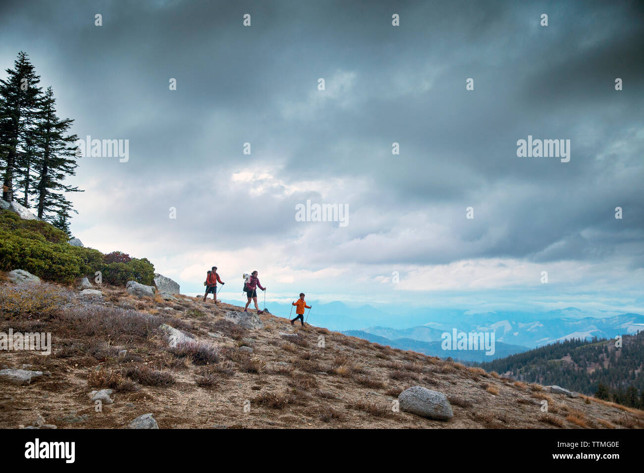 USA, Oregon, Ashland, 6 year old Christian Rego aka Buddy Backpacker ...