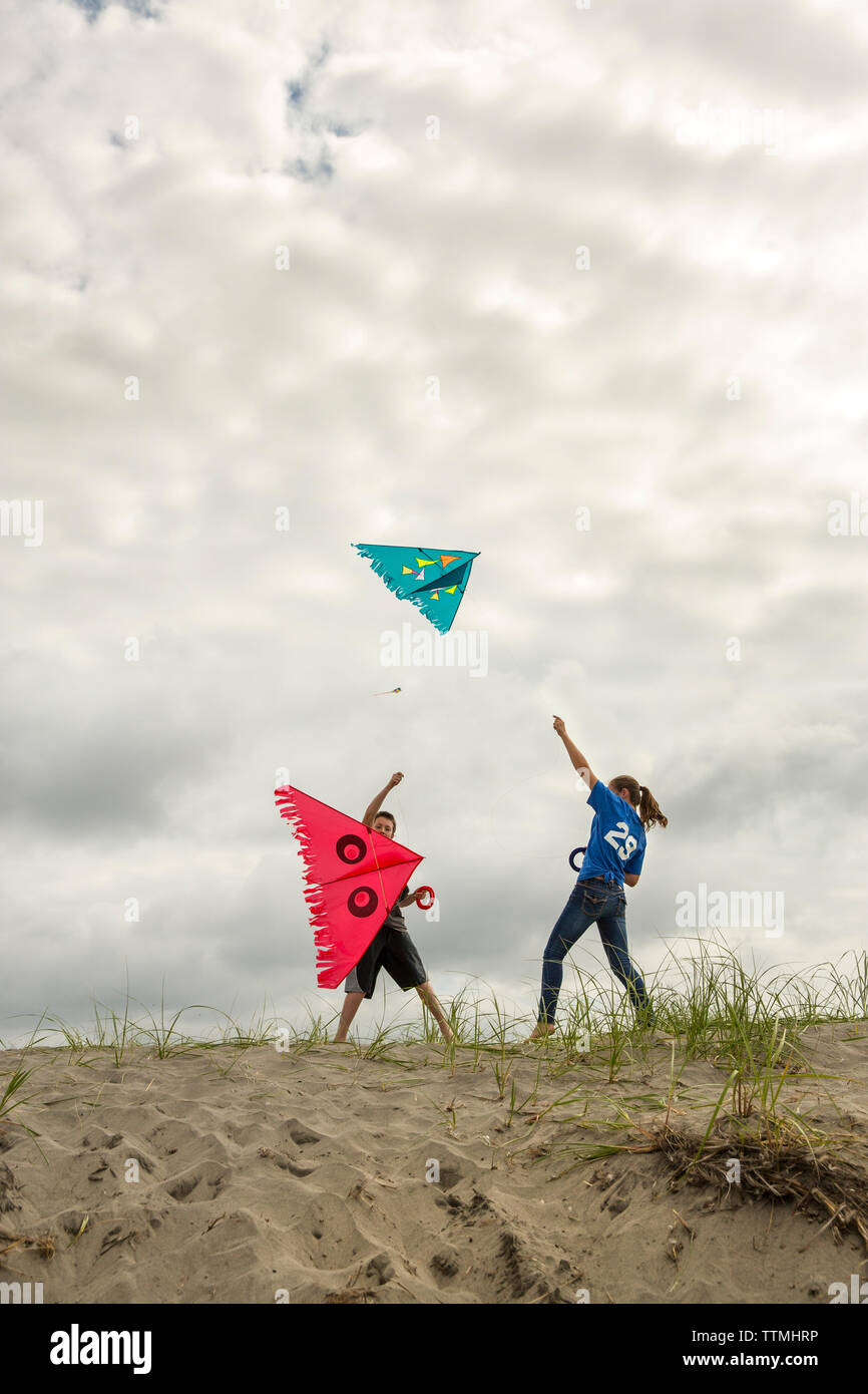 Battle beach hi-res stock photography and images - Alamy