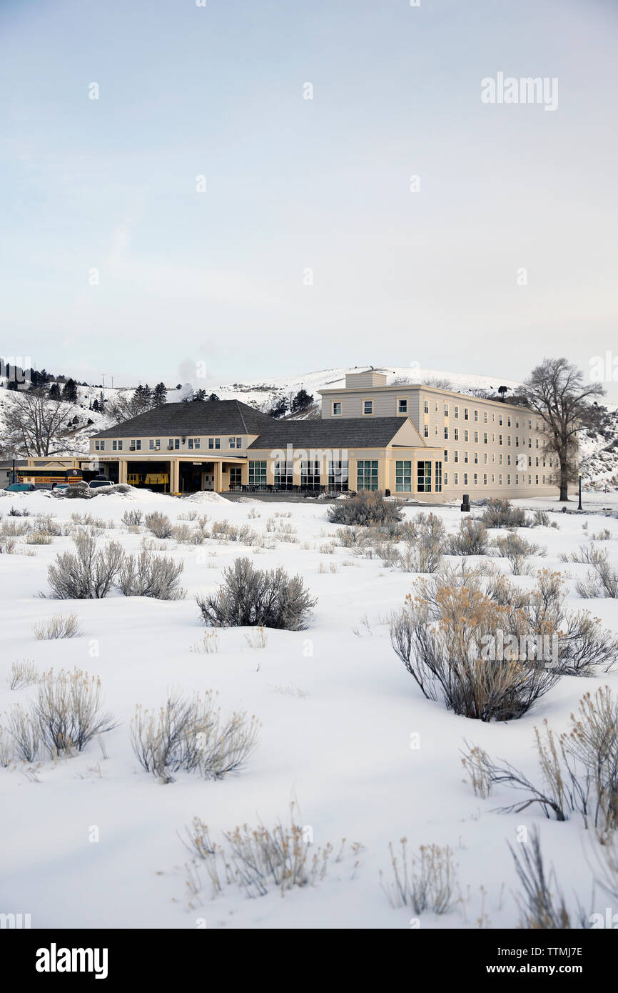 Mammoth main lodge hi-res stock photography and images - Alamy