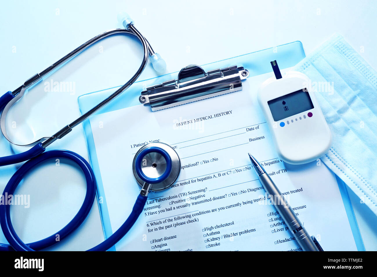 Doctor tools and patient medical history Stock Photo - Alamy