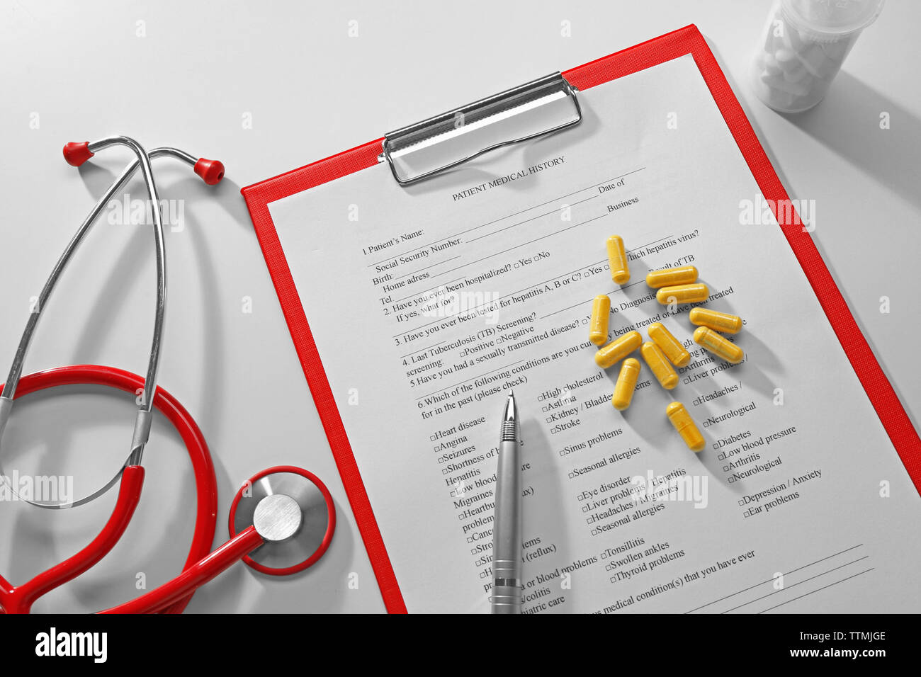 Doctor tools and patient medical history Stock Photo - Alamy