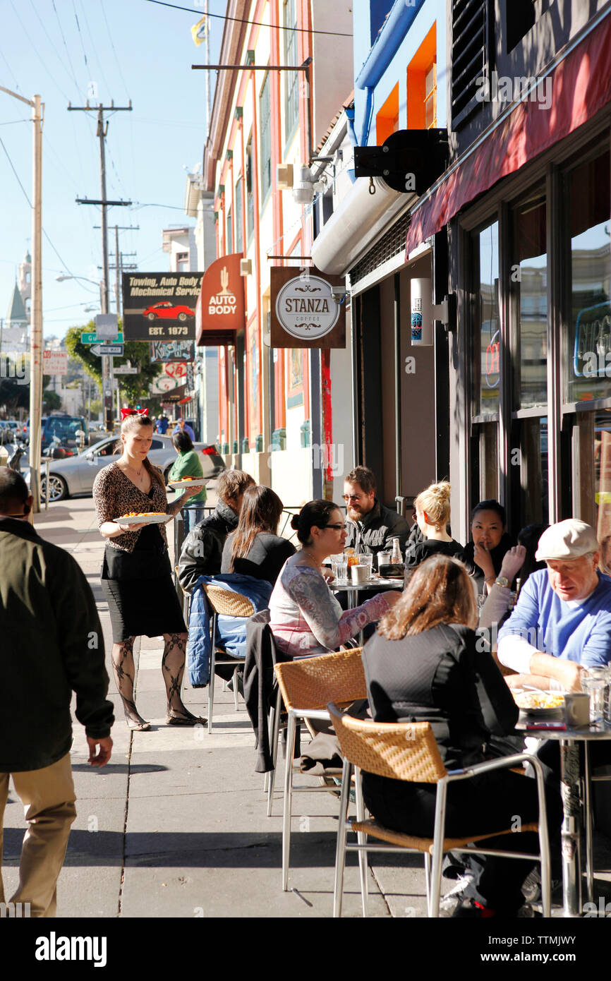 USA, California, San Francisco, The Mission, Stanza Coffee and the Pork ...