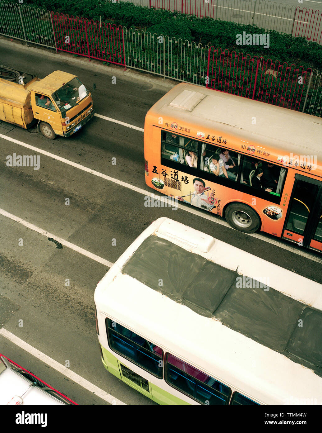 Commercial buses drive hi-res stock photography and images - Alamy