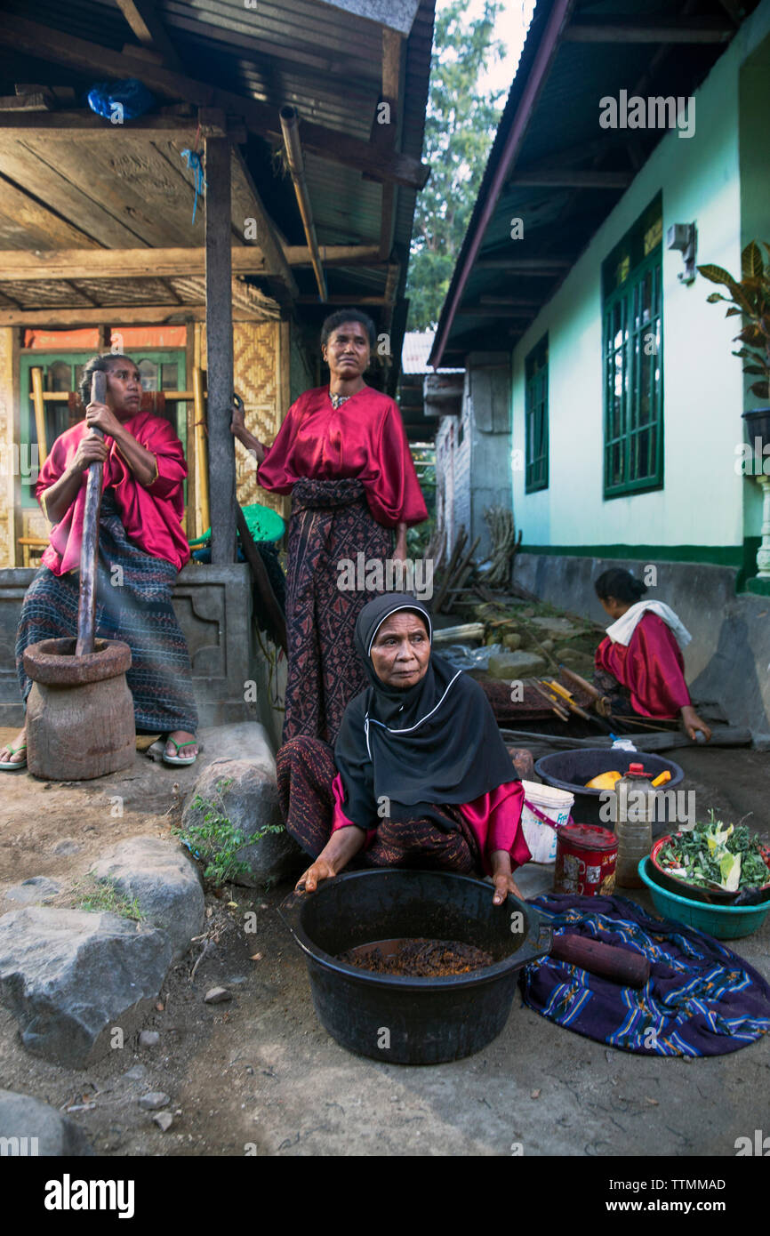 Sama sama hi-res stock photography and images - Alamy