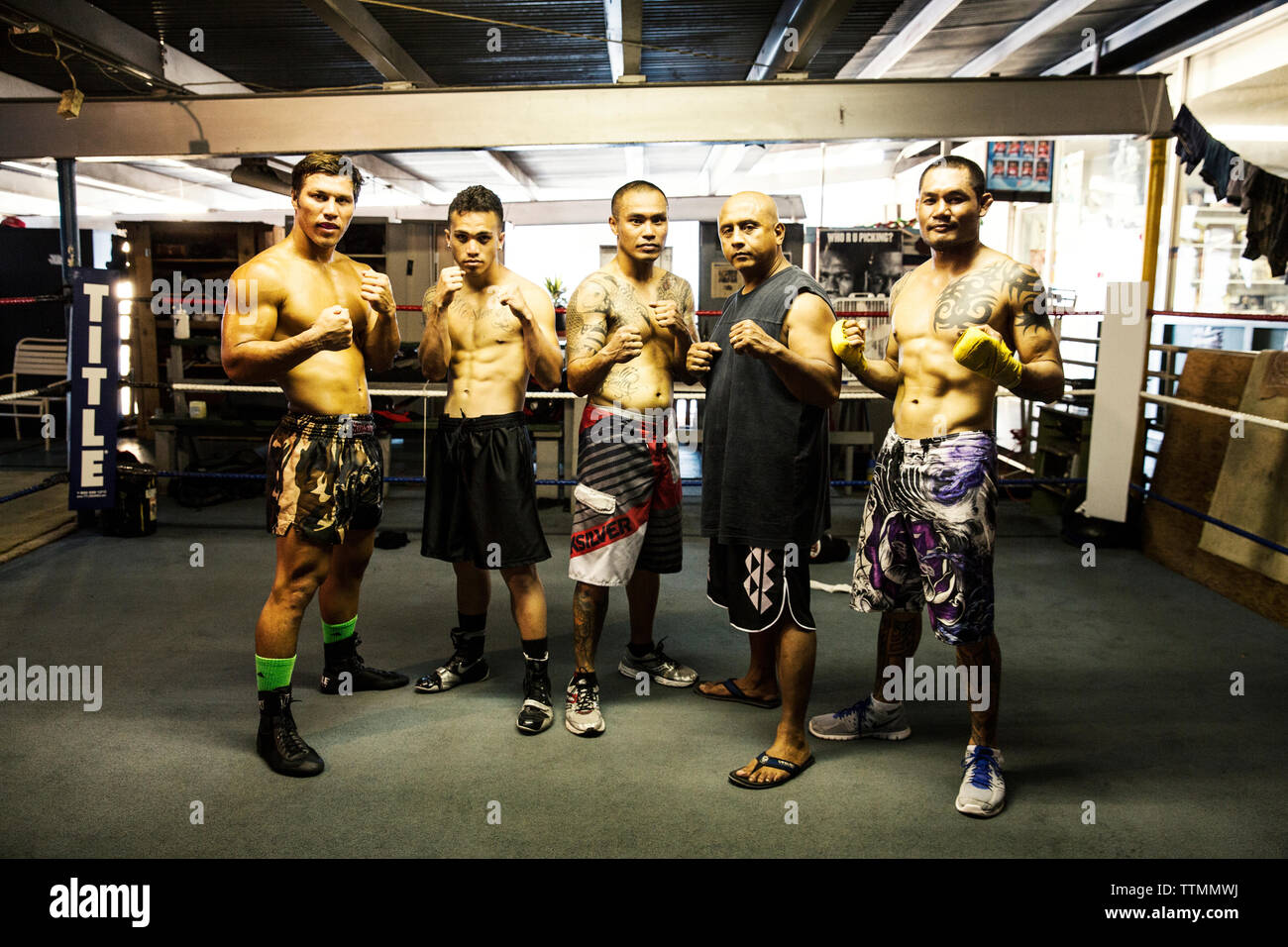 USA, Oahu, Hawaii, professional boxers and MMA Mixed Martial Arts ...