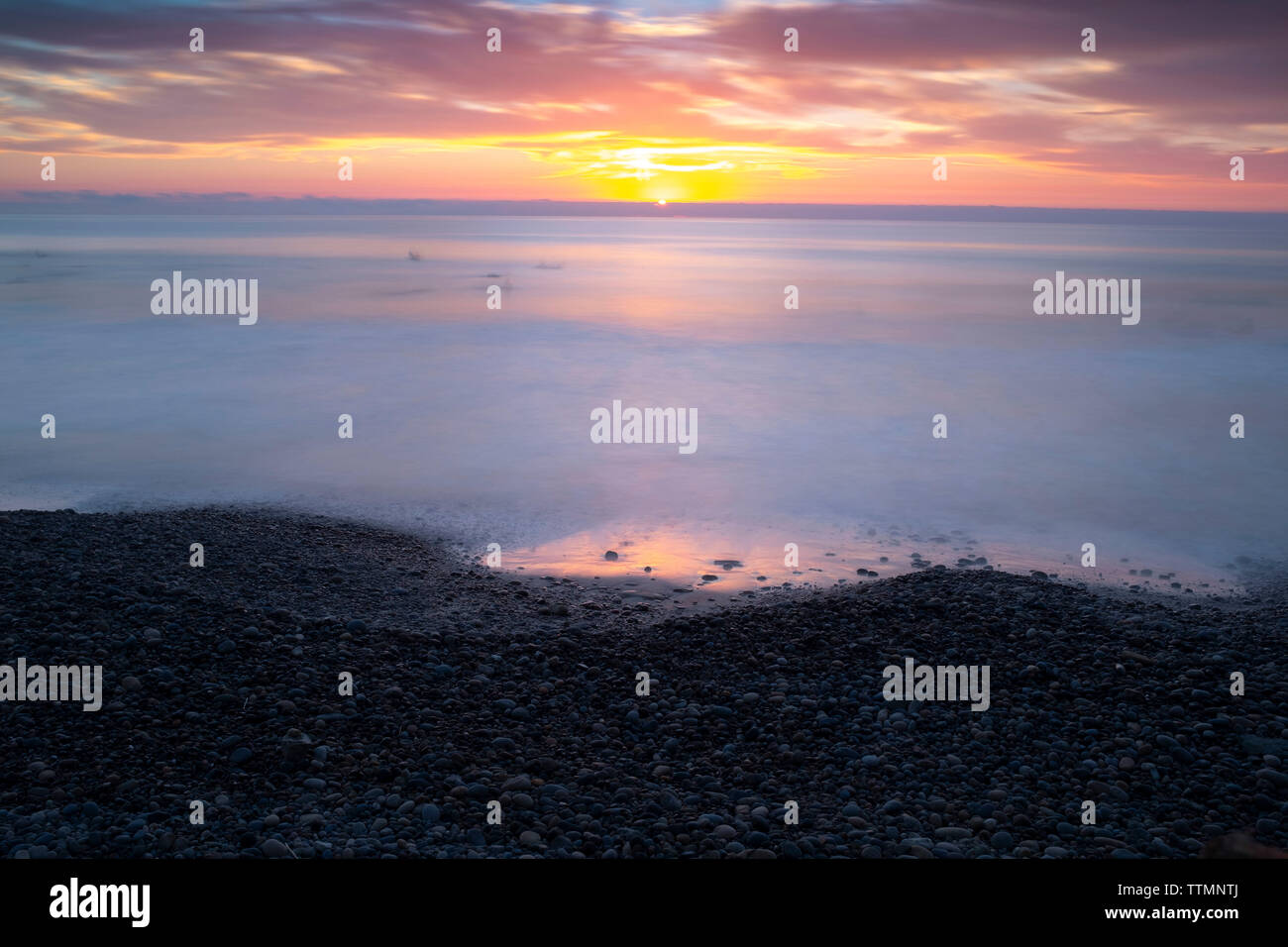 Ocean scenic hi-res stock photography and images - Alamy