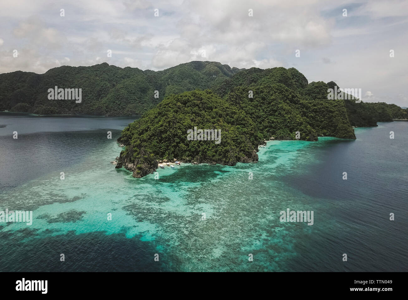 Philippines islands sea hi-res stock photography and images - Alamy