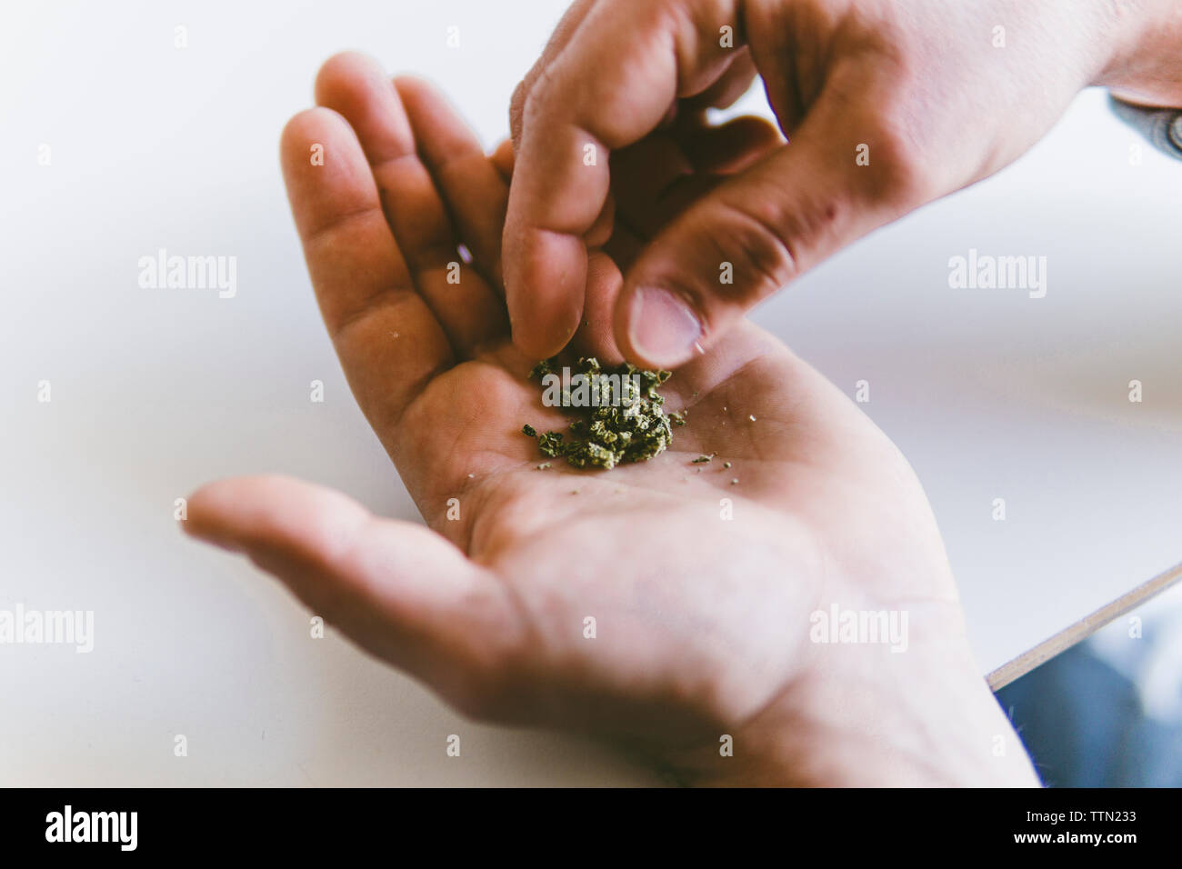 Marijuana joints hi-res stock photography and images - Alamy