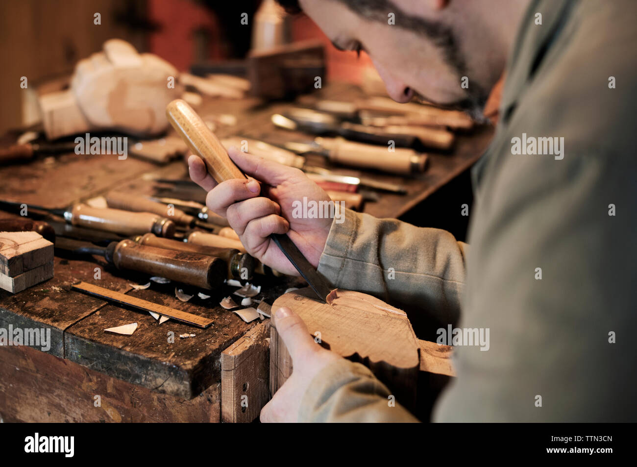 Old man wood carving hi-res stock photography and images - Alamy