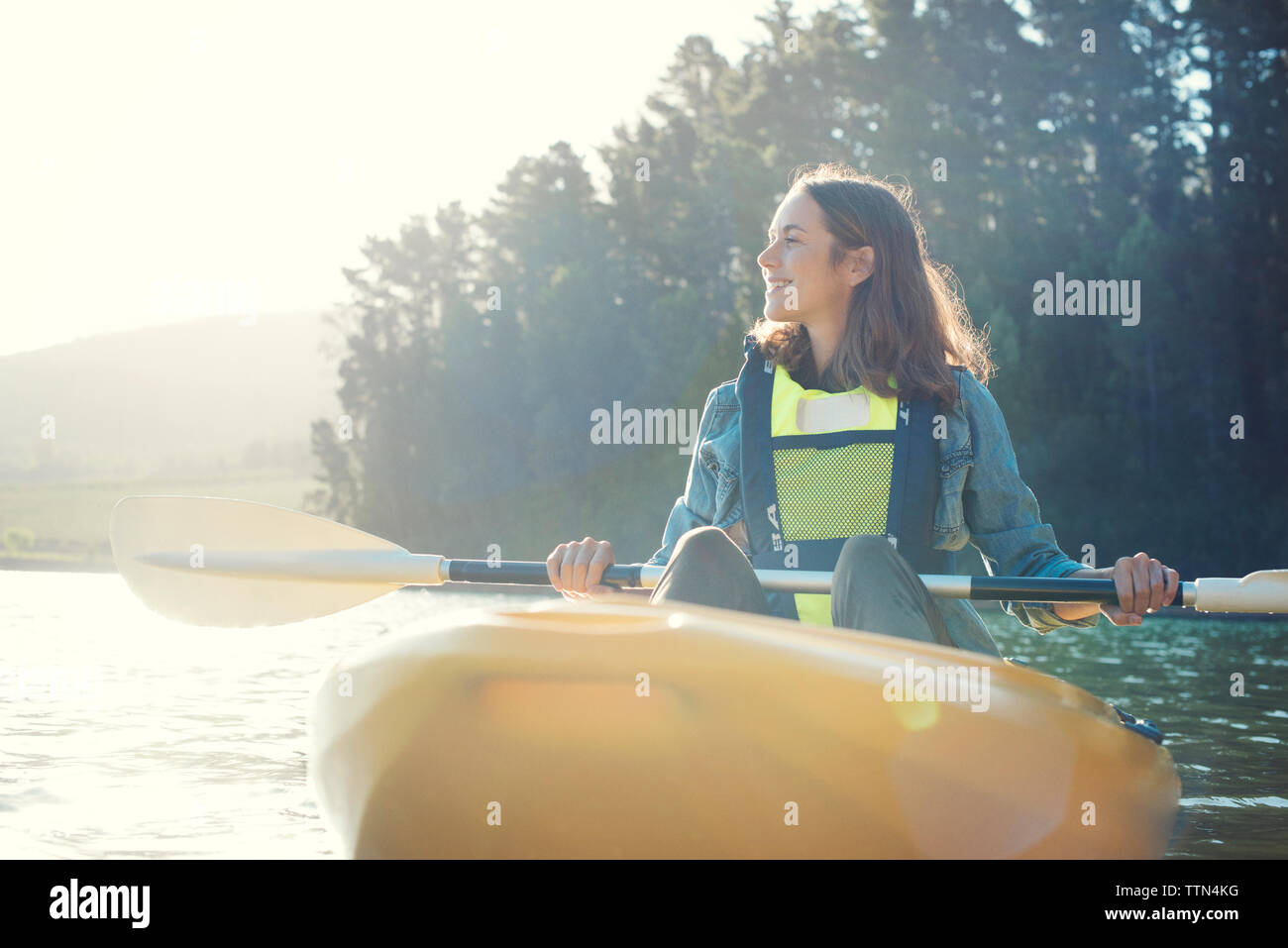 Paddle camping adventure outdoors hi-res stock photography and images ...