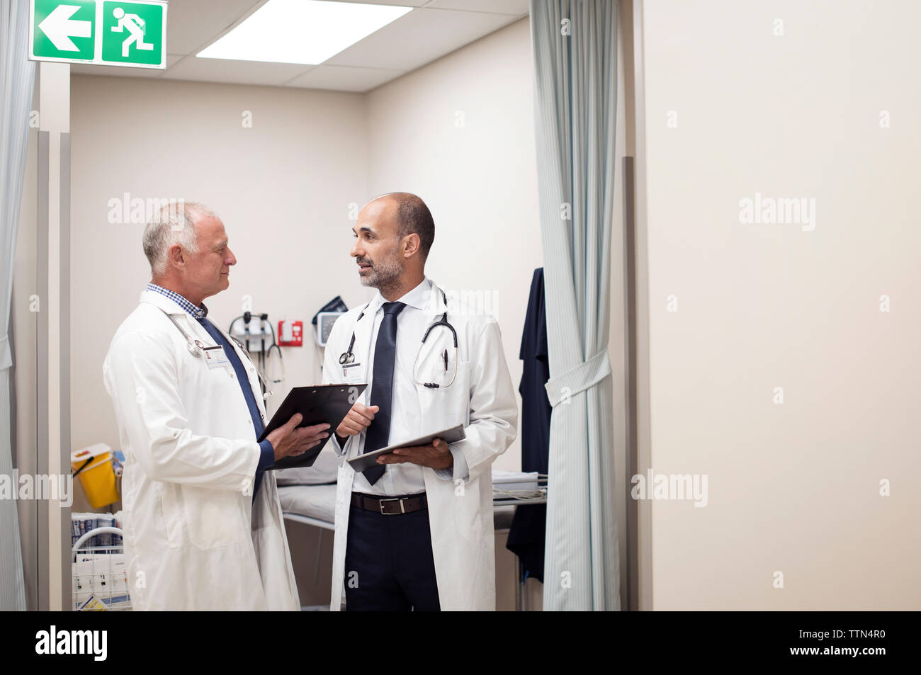 Medical clinic hospital hi-res stock photography and images - Alamy