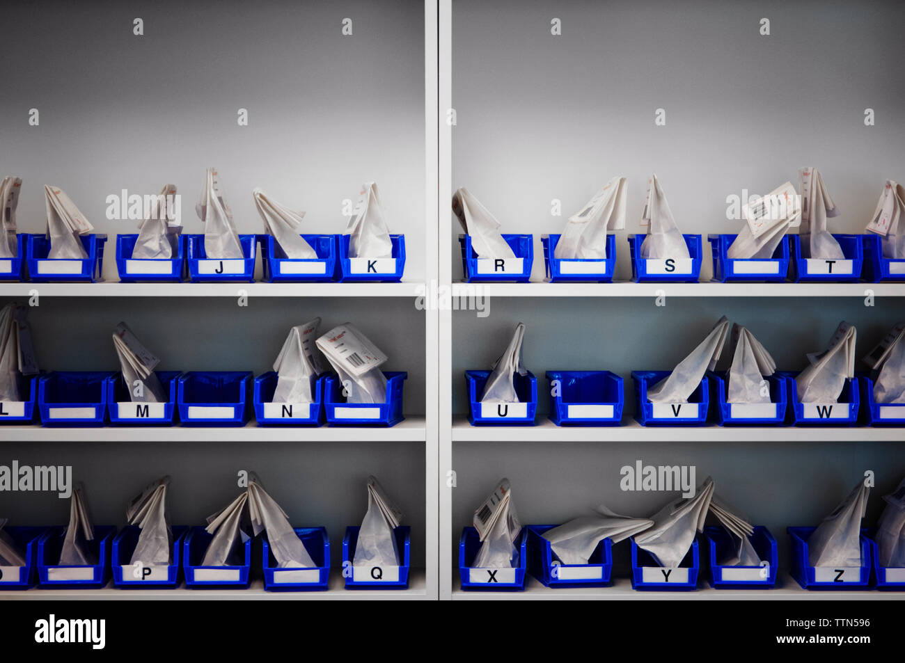 Sample trays hi-res stock photography and images - Alamy