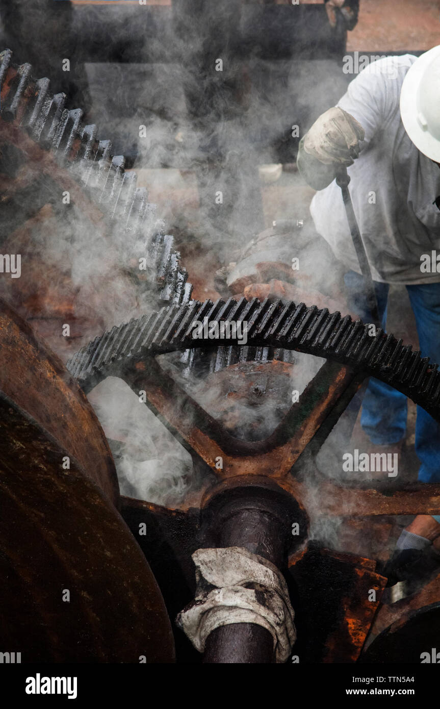Mechanism view hi-res stock photography and images - Alamy