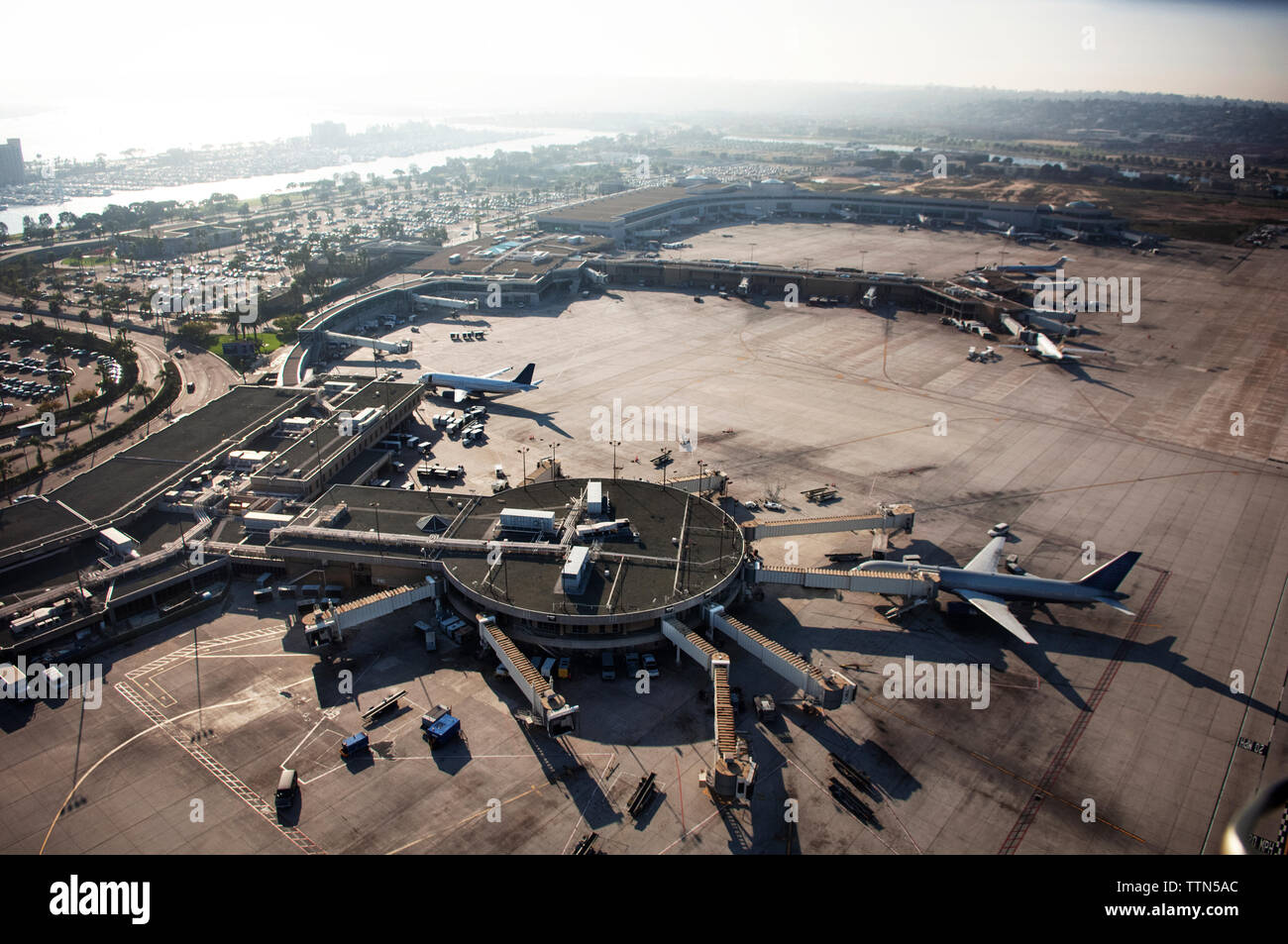 Aerial view of airplanes at airport Stock Photo - Alamy