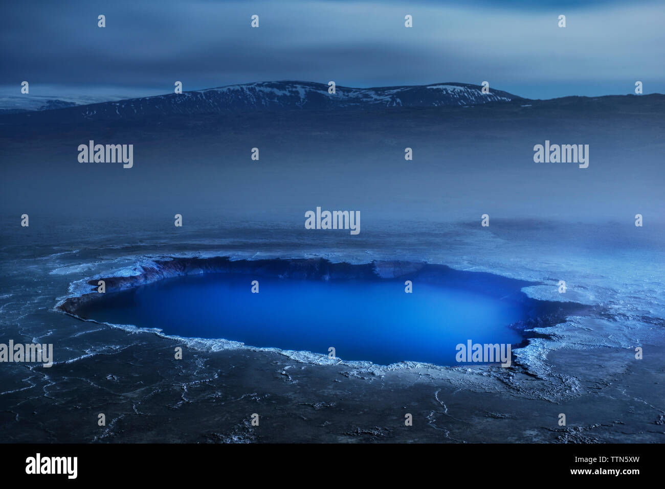 Hot weather landscape hi-res stock photography and images - Alamy