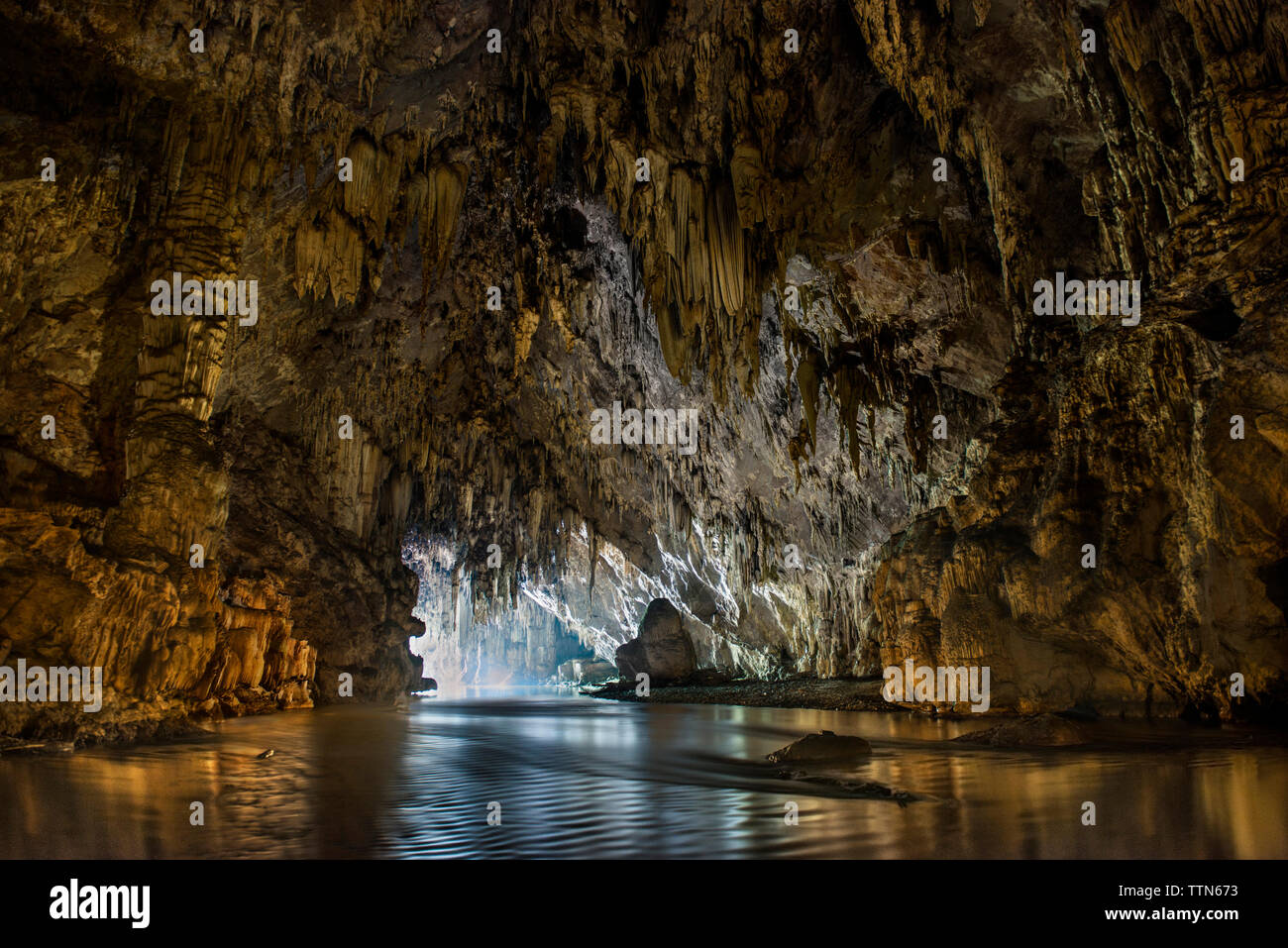 Cave interior hi-res stock photography and images - Alamy