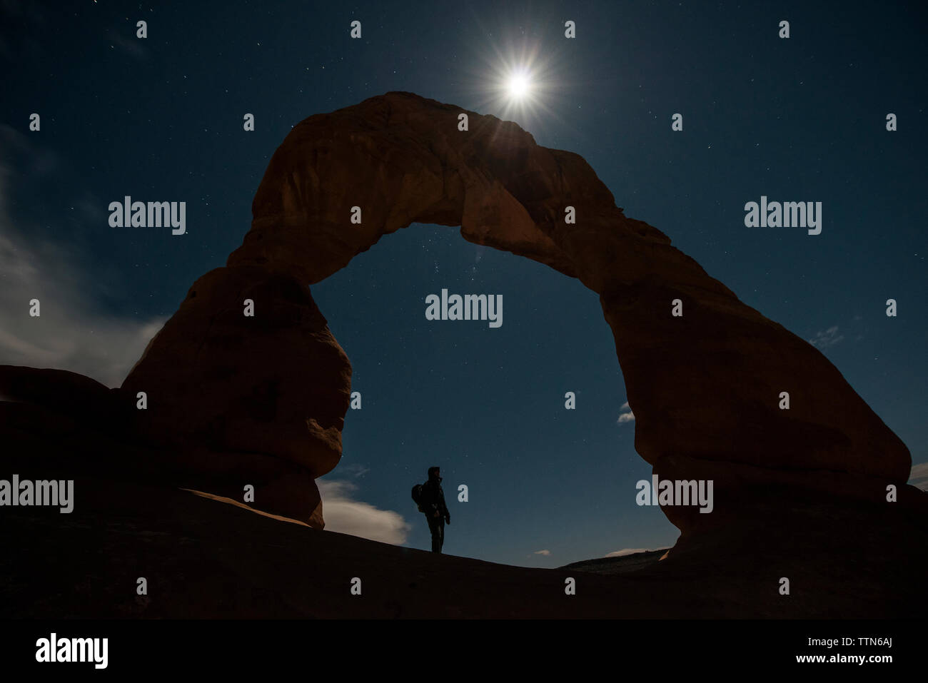 Man under the arch hi-res stock photography and images - Alamy