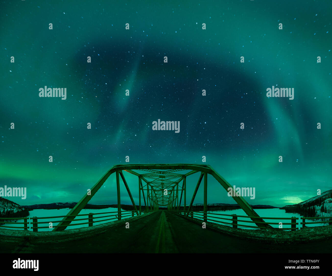Aurora borealis alaska hi-res stock photography and images - Alamy