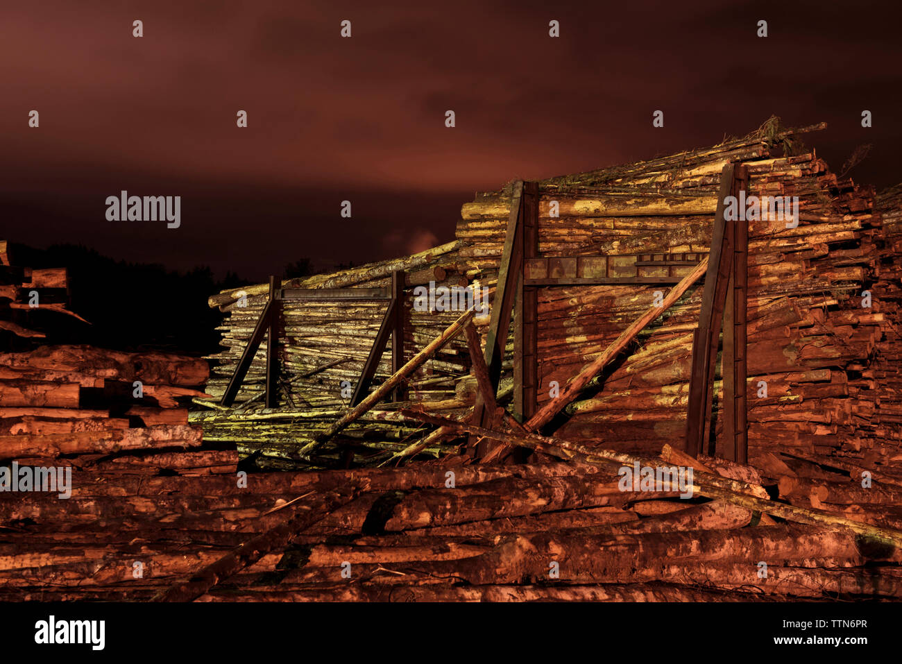 Stack sticks hi-res stock photography and images - Alamy