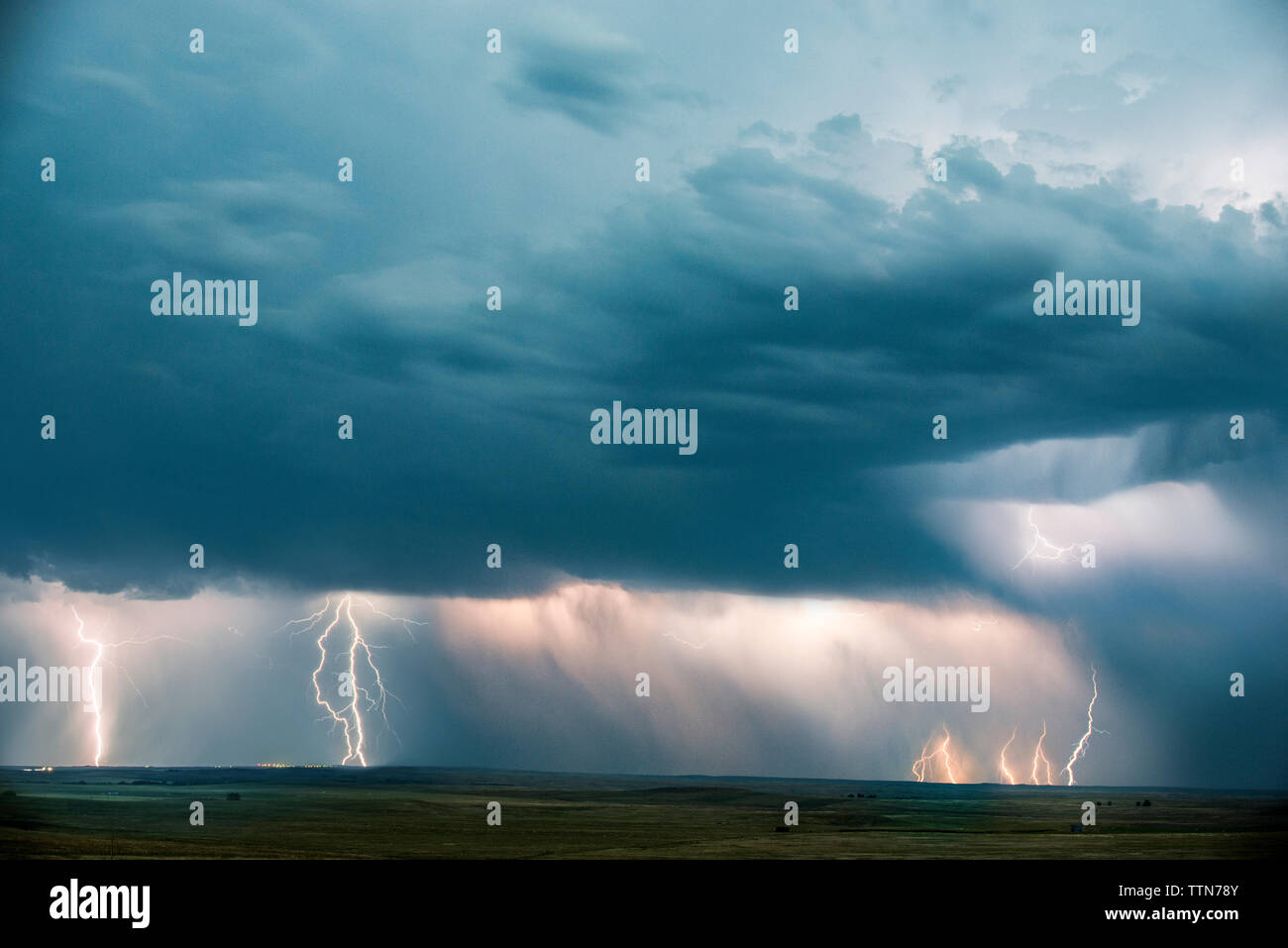 Lightning storm south dakota hi-res stock photography and images - Alamy