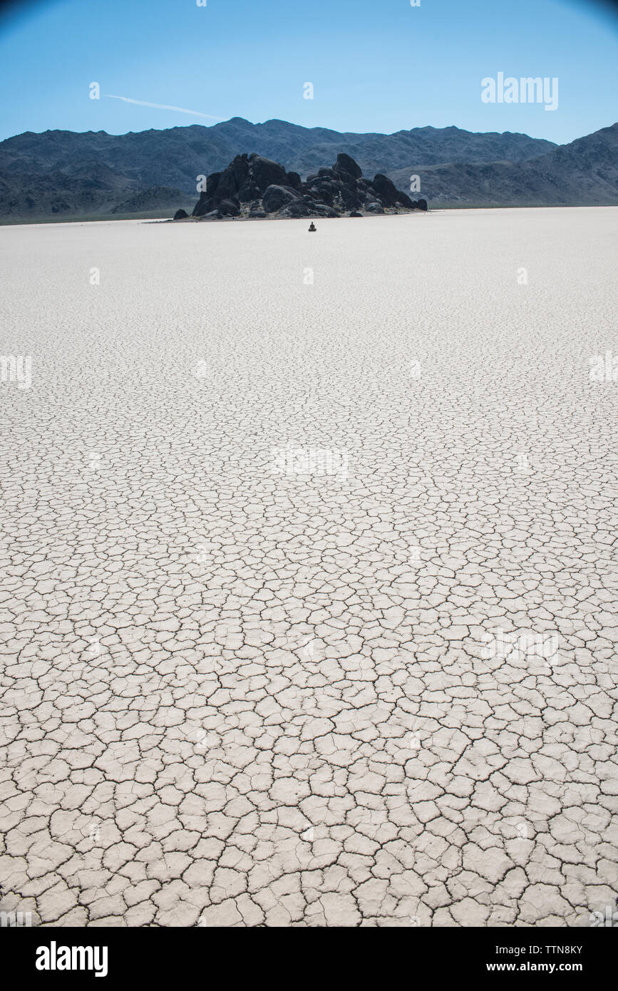 Scenic view barren landscape hi-res stock photography and images - Alamy