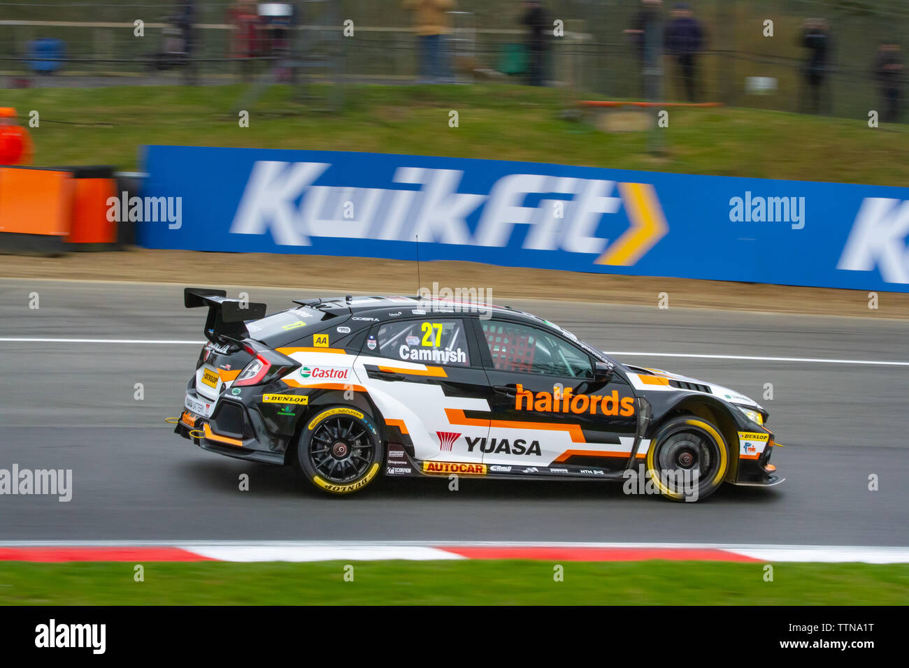 Hands Civic Type R on track, British Touring Car Championship (BTCC ...