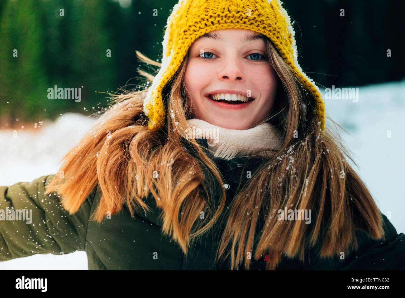 beautiful girl in snow Stock Photo - Alamy