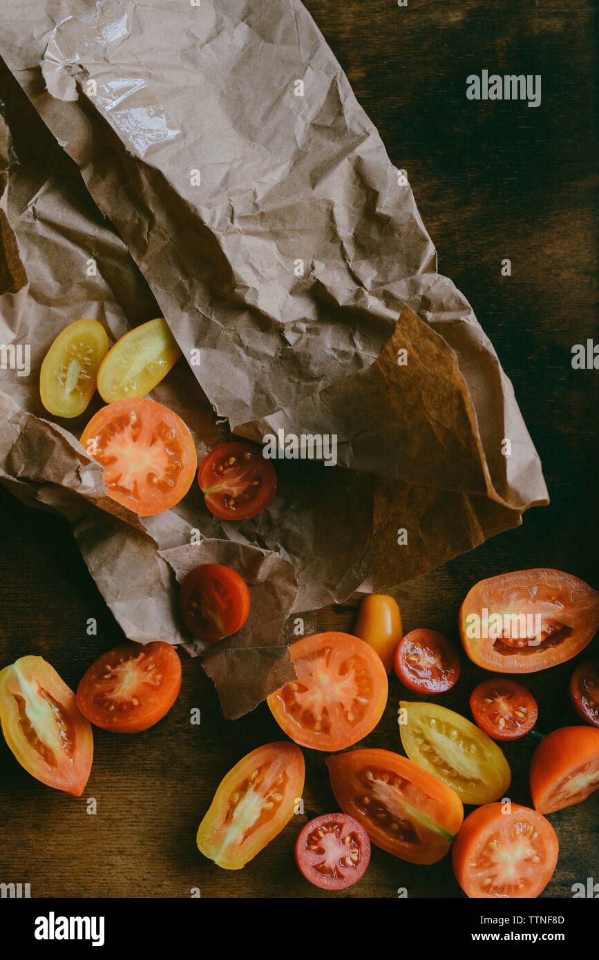 Slices tomato fresh vegetables hi-res stock photography and images - Alamy