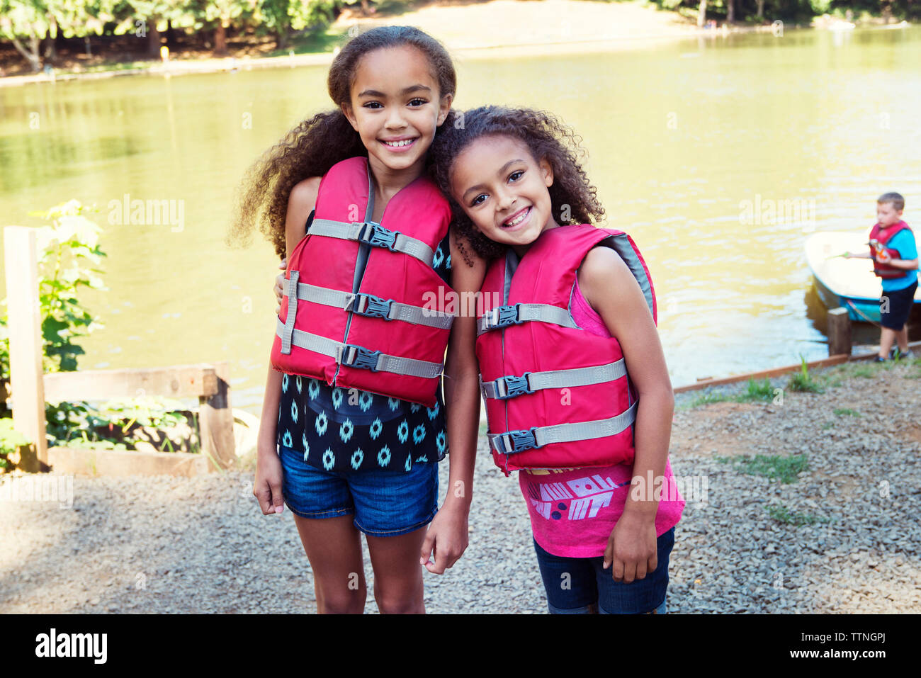 People wearing life jackets hi-res stock photography and images - Alamy