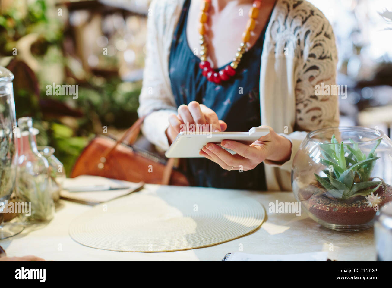 Customer card hi-res stock photography and images - Alamy