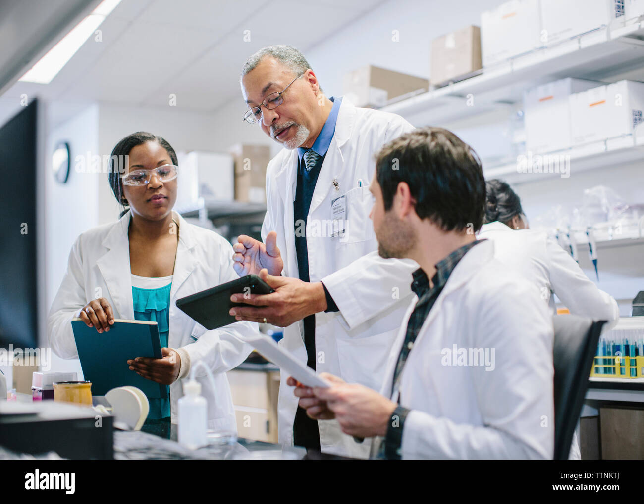Hospital objects hi-res stock photography and images - Alamy