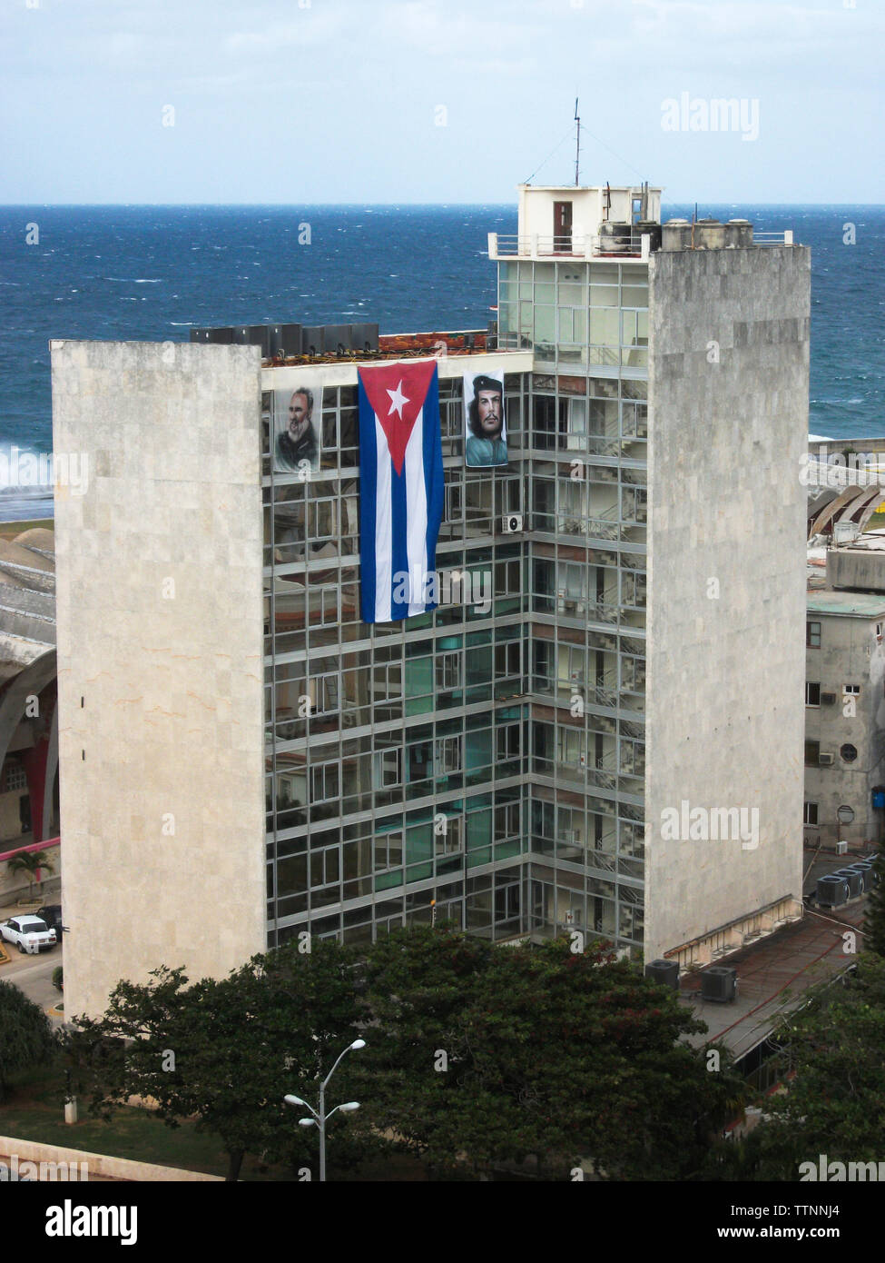 Cuban revolution posters hi-res stock photography and images - Alamy