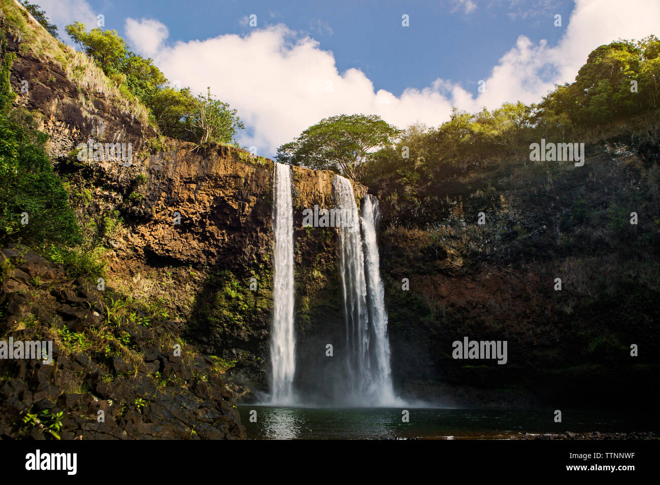 Idyllic view hi-res stock photography and images - Alamy