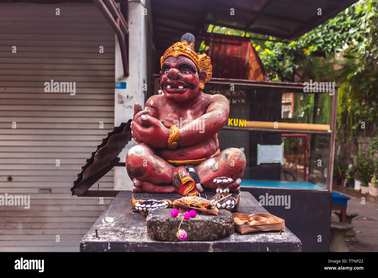 Hindu statue, Bali, Indonesia Stock Photo - Alamy