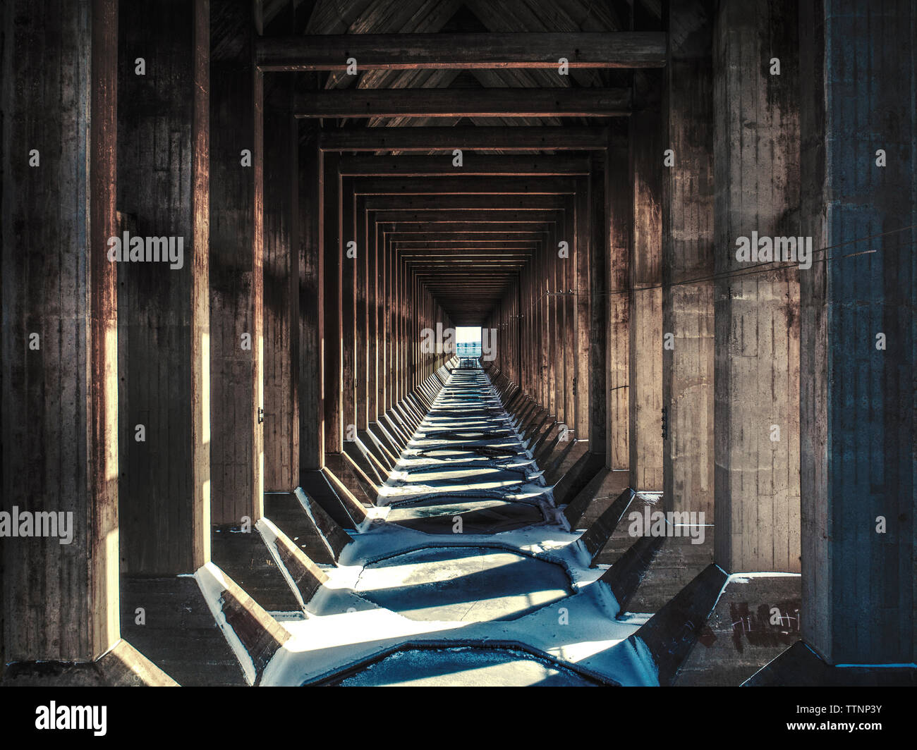 Ore dock hi-res stock photography and images - Alamy